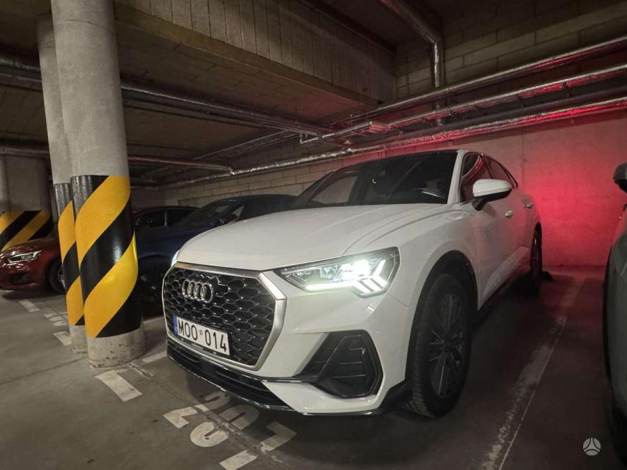 Белый Ауди Q3 Sportback 2021 в Вильнюс, объемом двигателя 1.50 л и пробегом 55 тыс. км за 28990 €, фото 93 на AUTOMOTO.COM.LV