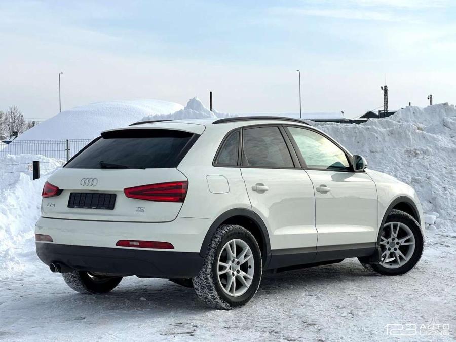 White Audi Q3 2012 in Taurage, with an engine capacity of 2.00 L and mileage of 358 thousand km for 8999 €, photo 9 on AUTOMOTO.COM.LV