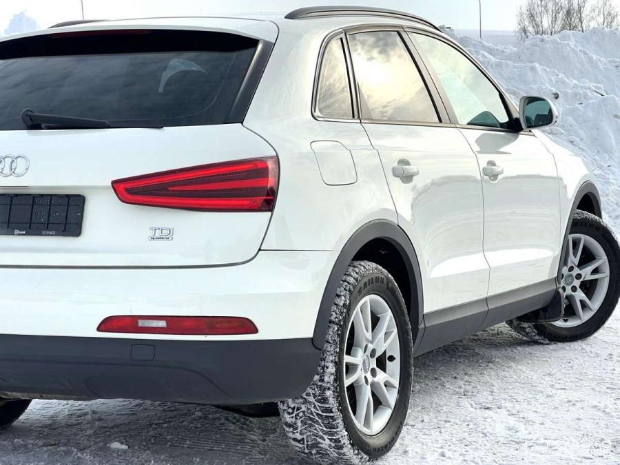 White Audi Q3 2012 in Taurage, with an engine capacity of 2.00 L and mileage of 358 thousand km for 8999 €, photo 10 on AUTOMOTO.COM.LV