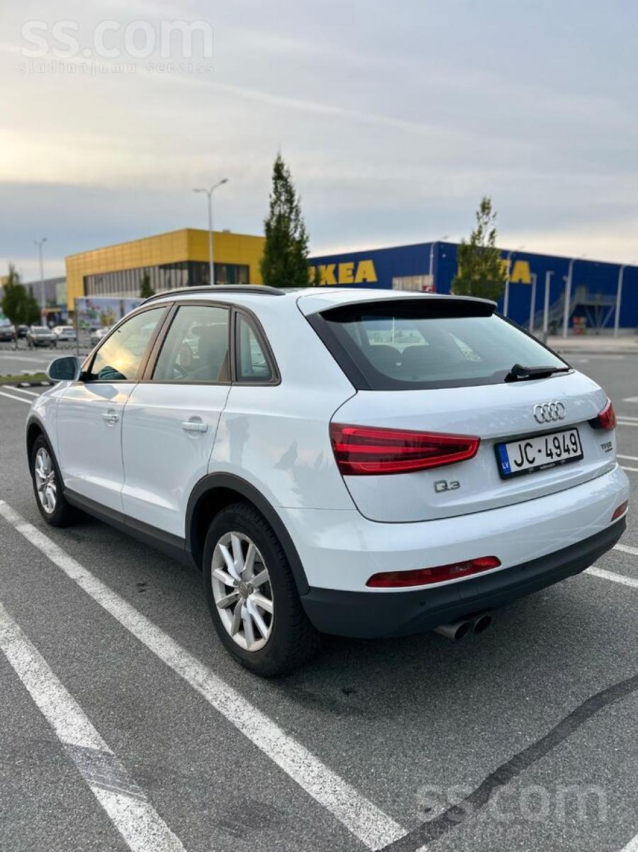 White Audi Q3 2012 in Riga, with an engine capacity of 2.00 L and mileage of 120 thousand km for 11300 €, photo 4 on AUTOMOTO.COM.LV