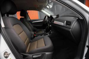White Audi Q3 2012 in Jelgava, with an engine capacity of 2.00 L and mileage of 191 thousand km for 10300 €, photo 28 on AUTOMOTO.COM.LV