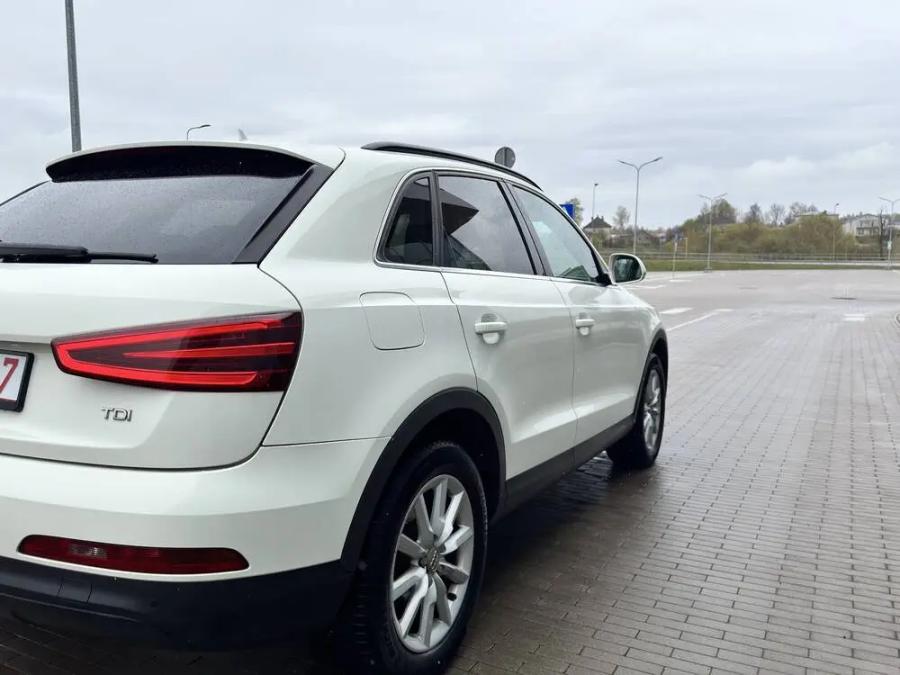 White Audi Q3 2012 in Rezekne, with an engine capacity of 2.00 L and mileage of 238 thousand km for 10200 €, photo 6 on AUTOMOTO.COM.LV