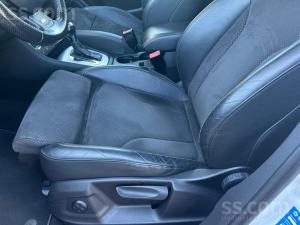 White Audi Q3 2012 in Riga, with an engine capacity of 2.00 L and mileage of 183 thousand km for 13790 €, photo 10 on AUTOMOTO.COM.LV