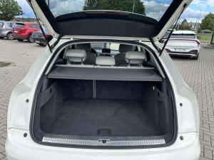 Balts Audi Q3 2012 Tauragė, ar dzinēja tilpumu 1.97 L un nobraukumu 255 tūkst. km par 7999 €, foto 12 vietnē AUTOMOTO.COM.LV