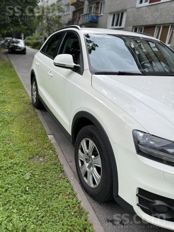 Audi Q3 2012 in Riga on AUTOMOTO.COM.LV White Audi Q3 2012 in Riga, with an engine capacity of 2.00 L and mileage of 276 thousand km for 9500 €, photo 4 on AUTOMOTO.COM.LV