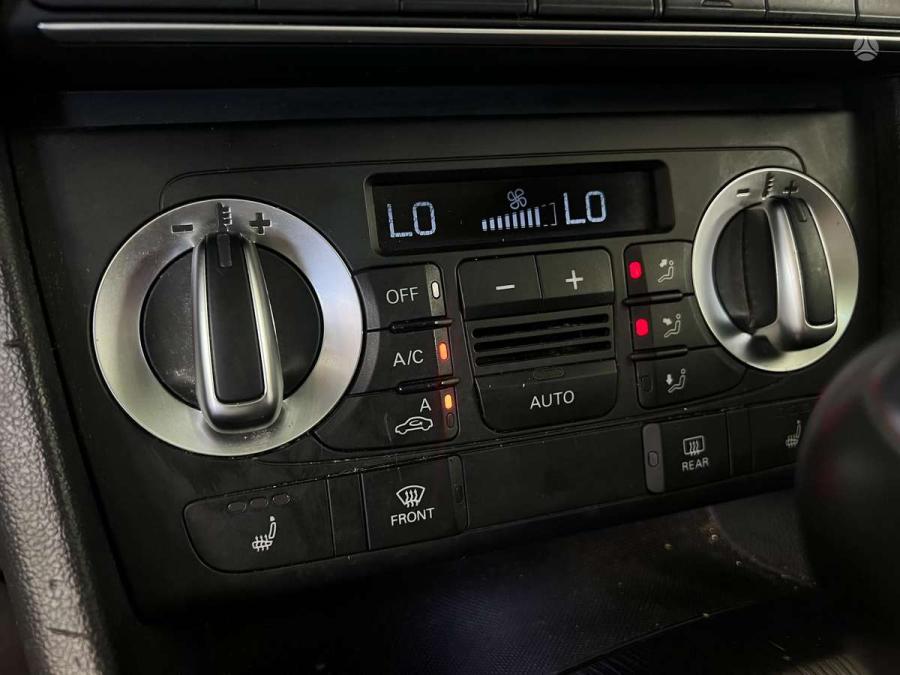 White Audi Q3 2014 in Vilnius, with an engine capacity of 1.97 L and mileage of 185 thousand km for 11979 €, photo 14 on AUTOMOTO.COM.LV