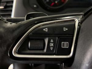 White Audi Q3 2014 in Vilnius, with an engine capacity of 1.97 L and mileage of 185 thousand km for 11979 €, photo 21 on AUTOMOTO.COM.LV