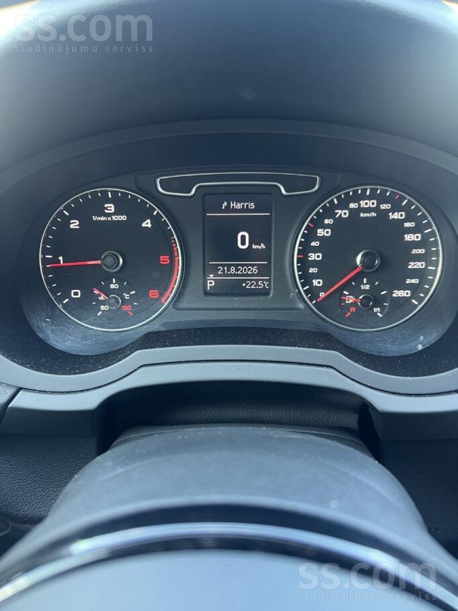 Balts Audi Q3 2014 Aizkraukle, ar dzinēja tilpumu 2.00 L un nobraukumu 221 tūkst. km par 10870 €, foto 18 vietnē AUTOMOTO.COM.LV