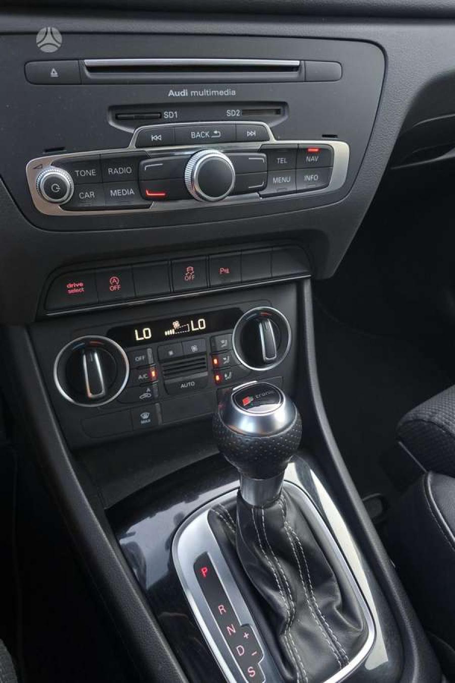 White Audi Q3 2015 in Panevezys, with an engine capacity of 1.97 L and mileage of 196 thousand km for 13250 €, photo 27 on AUTOMOTO.COM.LV