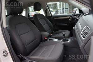 White Audi Q3 2015 in Riga, with an engine capacity of 2.00 L and mileage of 295 thousand km for 9995 €, photo 15 on AUTOMOTO.COM.LV