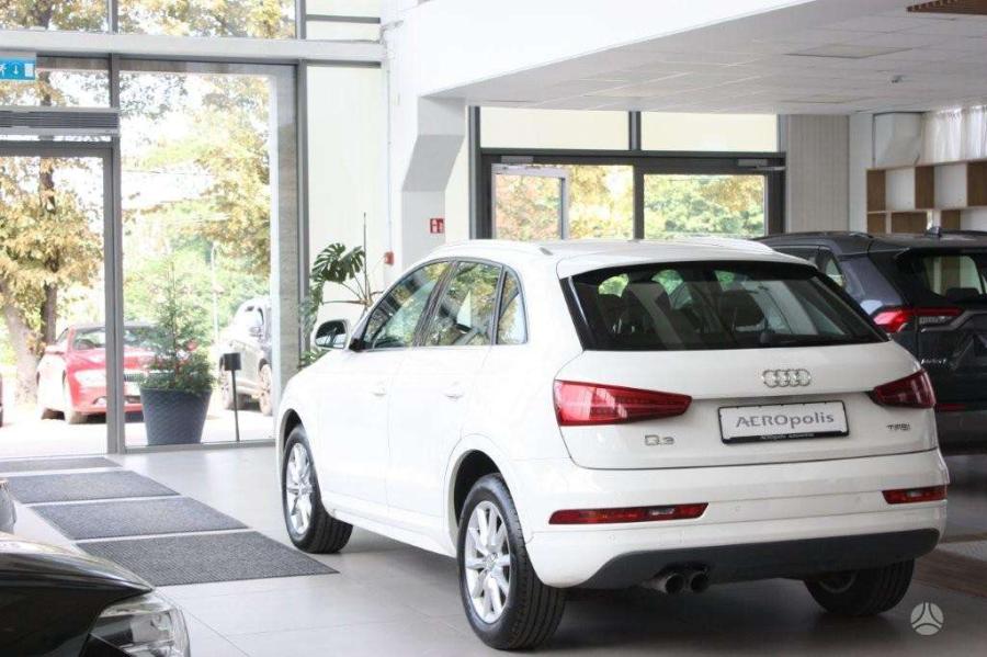 White Audi Q3 2015 in Vilnius, with an engine capacity of 1.40 L and mileage of 189 thousand km for 12500 €, photo 3 on AUTOMOTO.COM.LV
