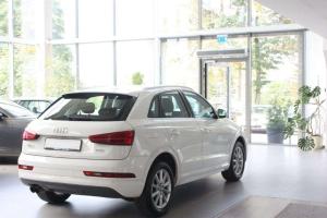 White Audi Q3 2015 in Vilnius, with an engine capacity of 1.40 L and mileage of 189 thousand km for 12500 €, photo 5 on AUTOMOTO.COM.LV