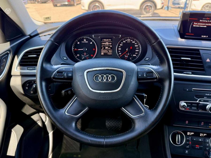 White Audi Q3 2016 in Panevezys, with an engine capacity of 1.97 L and mileage of 262 thousand km for 11300 €, photo 15 on AUTOMOTO.COM.LV