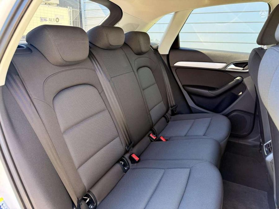 White Audi Q3 2016 in Panevezys, with an engine capacity of 1.97 L and mileage of 262 thousand km for 11300 €, photo 19 on AUTOMOTO.COM.LV
