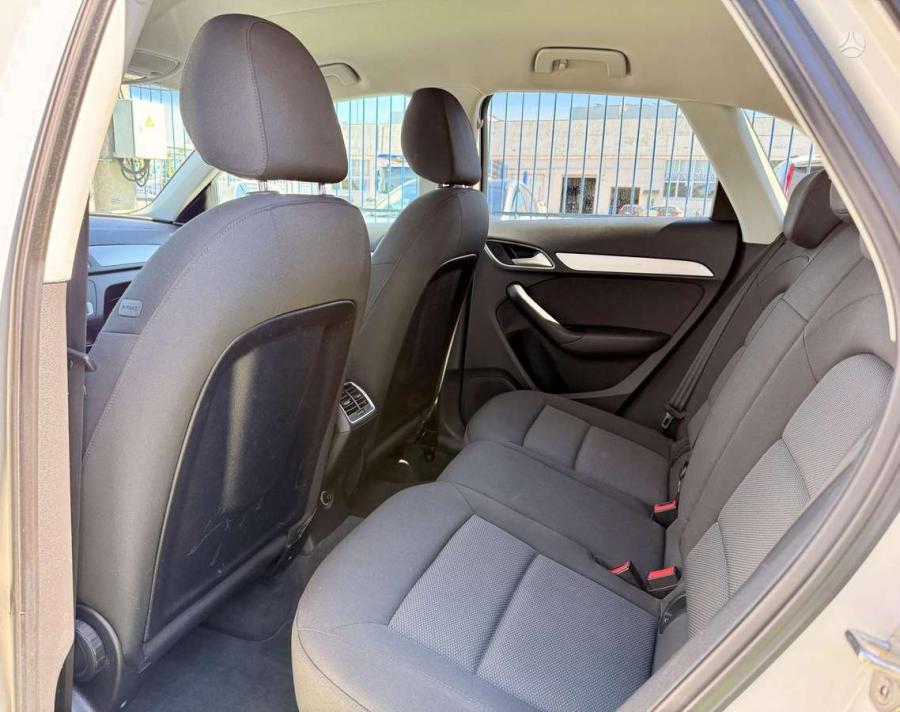 White Audi Q3 2016 in Panevezys, with an engine capacity of 1.97 L and mileage of 262 thousand km for 11300 €, photo 22 on AUTOMOTO.COM.LV