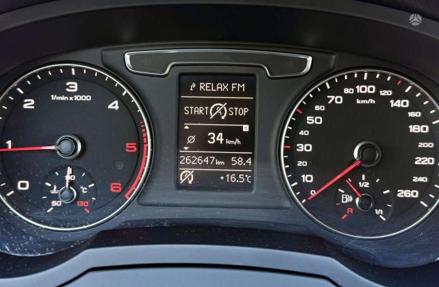 White Audi Q3 2016 in Panevezys, with an engine capacity of 1.97 L and mileage of 262 thousand km for 11300 €, photo 29 on AUTOMOTO.COM.LV