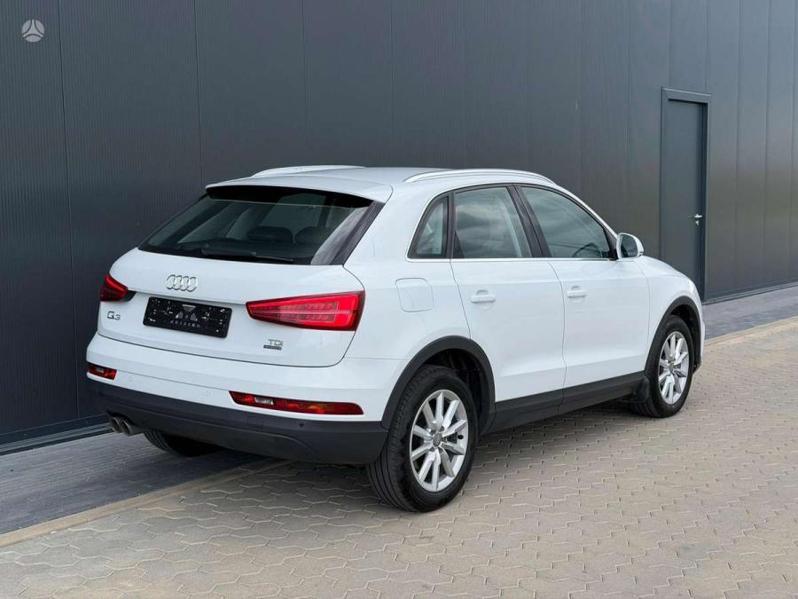 White Audi Q3 2016 in Vilnius, with an engine capacity of 1.97 L and mileage of 258 thousand km for 13600 €, photo 7 on AUTOMOTO.COM.LV