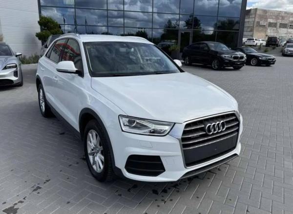 Balts Audi Q3 2016 Telšiai, ar dzinēja tilpumu 2.00 L un nobraukumu 239 tūkst. km par 9990 €, foto 1 vietnē AUTOMOTO.COM.LV