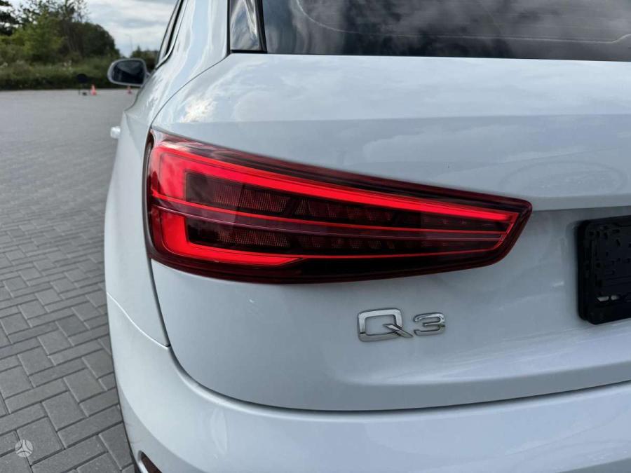 Balts Audi Q3 2016 Telšiai, ar dzinēja tilpumu 1.97 L un nobraukumu 240 tūkst. km par 10999 €, foto 13 vietnē AUTOMOTO.COM.LV