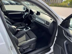 Balts Audi Q3 2016 Telšiai, ar dzinēja tilpumu 1.97 L un nobraukumu 240 tūkst. km par 10999 €, foto 24 vietnē AUTOMOTO.COM.LV