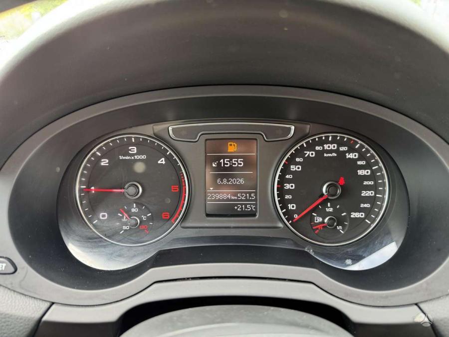 Balts Audi Q3 2016 Telšiai, ar dzinēja tilpumu 1.97 L un nobraukumu 240 tūkst. km par 10999 €, foto 28 vietnē AUTOMOTO.COM.LV