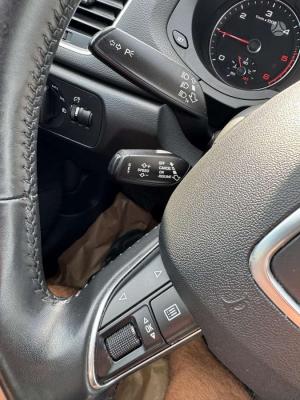 Balts Audi Q3 2016 Telšiai, ar dzinēja tilpumu 1.97 L un nobraukumu 240 tūkst. km par 10999 €, foto 30 vietnē AUTOMOTO.COM.LV