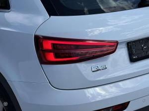 White Audi Q3 2016 in Vilnius, with an engine capacity of 1.97 L and mileage of 259 thousand km for 12900 €, photo 34 on AUTOMOTO.COM.LV