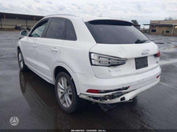 White Audi Q3 2017 in Klaipeda, with an engine capacity of 1.98 L and mileage of 88 thousand km for 6150 €, photo 6 on AUTOMOTO.COM.LV