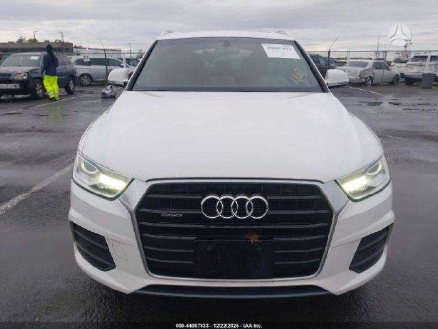 White Audi Q3 2017 in Klaipeda, with an engine capacity of 1.98 L and mileage of 88 thousand km for 6150 €, photo 13 on AUTOMOTO.COM.LV