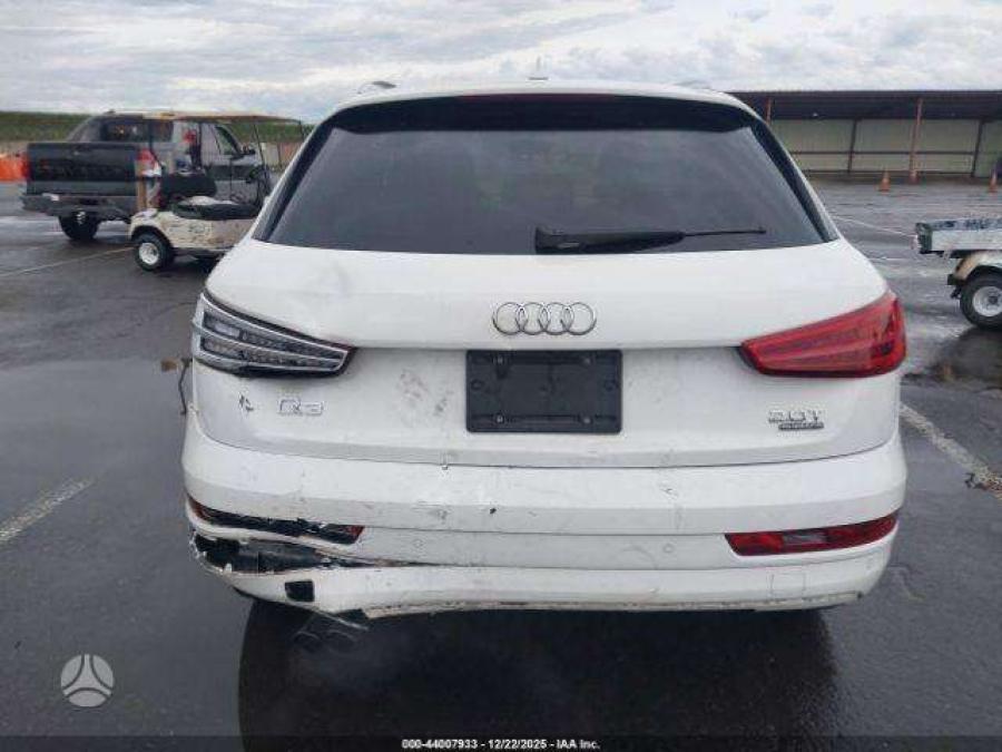 White Audi Q3 2017 in Klaipeda, with an engine capacity of 1.98 L and mileage of 88 thousand km for 6150 €, photo 17 on AUTOMOTO.COM.LV