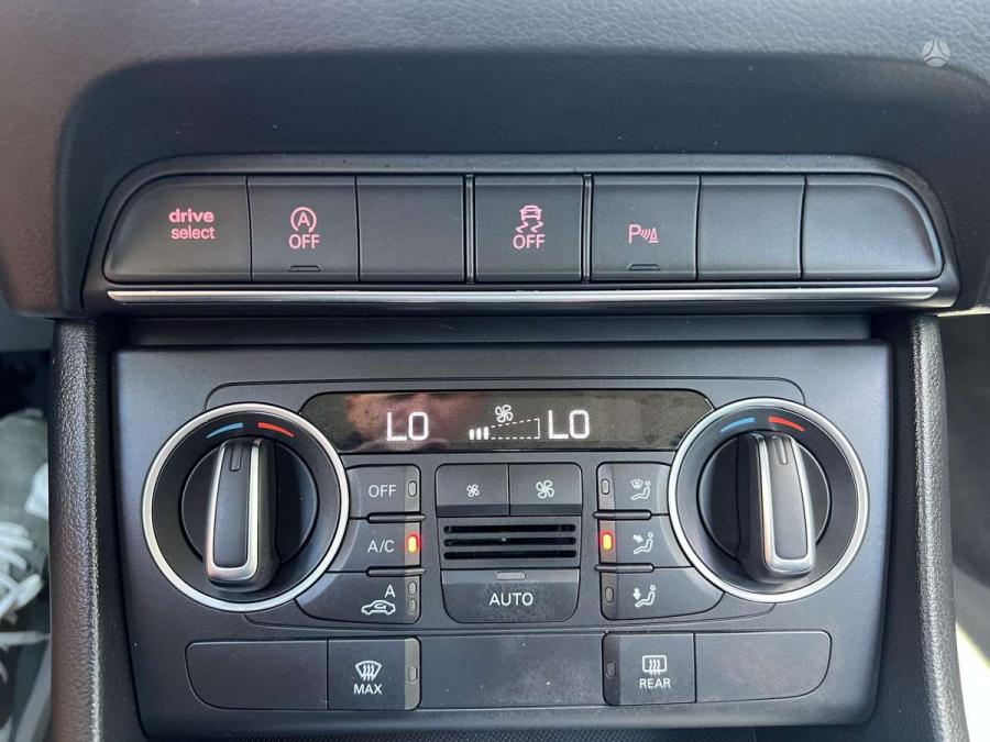 Balts Audi Q3 2017 Kauņa, ar dzinēja tilpumu 1.40 L un nobraukumu 107 tūkst. km par 13850 €, foto 25 vietnē AUTOMOTO.COM.LV