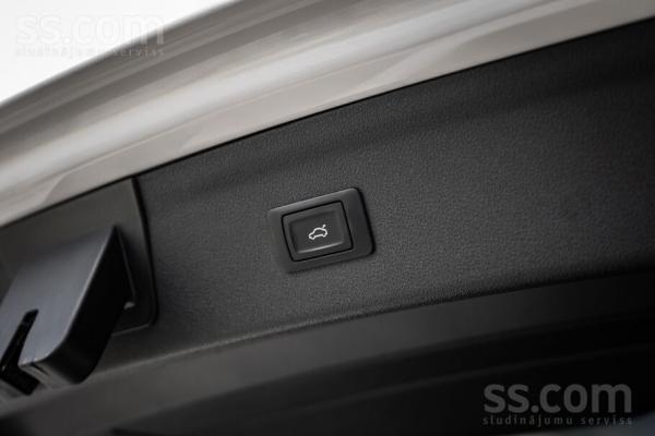 Белый Ауди Ку3 2017 в Рига, объемом двигателя 2.00 л и пробегом 146 тыс. км за 15950 €, фото 9 на AUTOMOTO.COM.LV