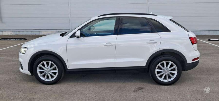 White Audi Q3 2018 in Panevezys, with an engine capacity of 2.00 L and mileage of 139 thousand km for 12900 €, photo 6 on AUTOMOTO.COM.LV