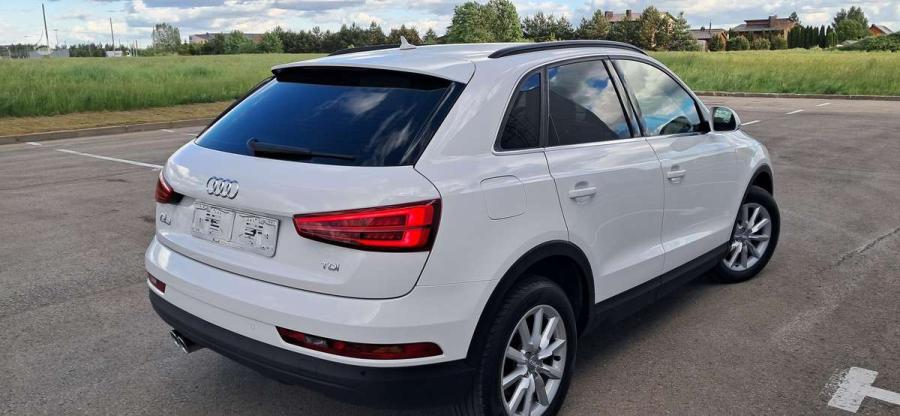 White Audi Q3 2018 in Panevezys, with an engine capacity of 2.00 L and mileage of 139 thousand km for 12900 €, photo 13 on AUTOMOTO.COM.LV