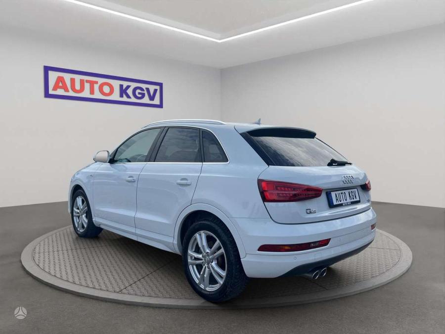 White Audi Q3 2018 in Kaunas, with an engine capacity of 2.00 L and mileage of 195 thousand km for 14499 €, photo 4 on AUTOMOTO.COM.LV