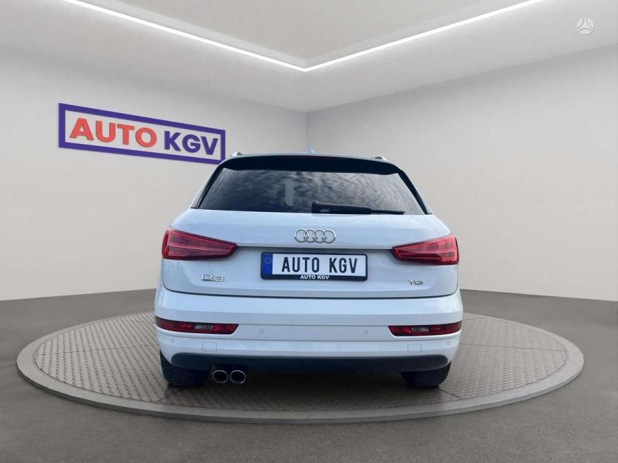 White Audi Q3 2018 in Kaunas, with an engine capacity of 2.00 L and mileage of 195 thousand km for 14499 €, photo 5 on AUTOMOTO.COM.LV