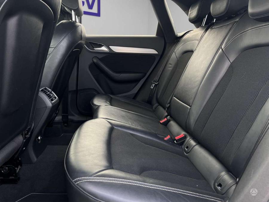 White Audi Q3 2018 in Kaunas, with an engine capacity of 2.00 L and mileage of 195 thousand km for 14499 €, photo 12 on AUTOMOTO.COM.LV