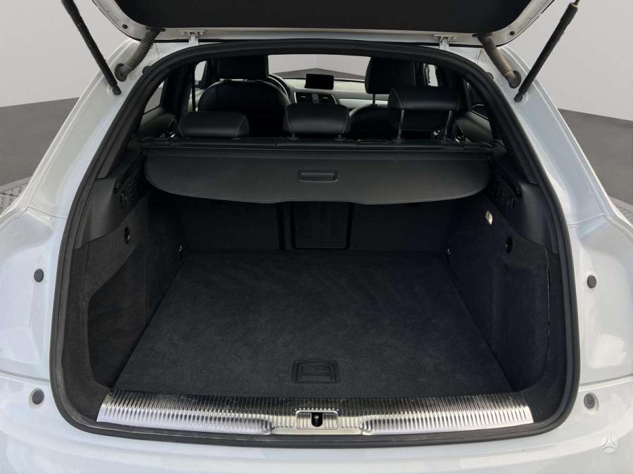 Balts Audi Q3 2018 Kauņa, ar dzinēja tilpumu 2.00 L un nobraukumu 195 tūkst. km par 14499 €, foto 11 vietnē AUTOMOTO.COM.LV
