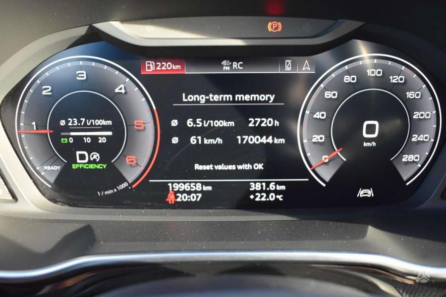 White Audi Q3 2019 in Taurage, with an engine capacity of 1.97 L and mileage of 190 thousand km for 19500 €, photo 13 on AUTOMOTO.COM.LV