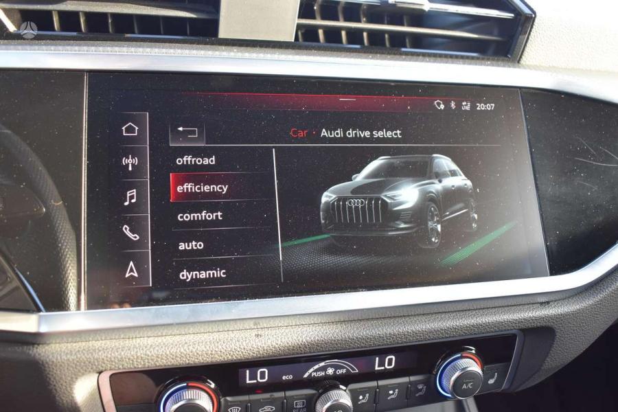 White Audi Q3 2019 in Taurage, with an engine capacity of 1.97 L and mileage of 190 thousand km for 19500 €, photo 27 on AUTOMOTO.COM.LV