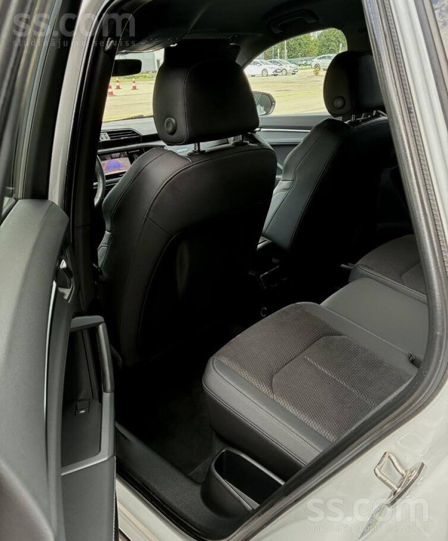 White Audi Q3 2019 in Riga, with an engine capacity of 2.00 L and mileage of 200 thousand km for 21800 €, photo 17 on AUTOMOTO.COM.LV