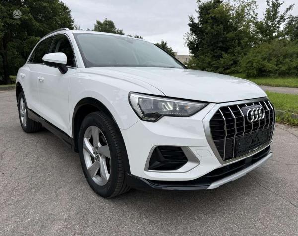 White Audi Q3 2019 in Siauliai, with an engine capacity of 1.97 L and mileage of 183 thousand km for 17200 €, photo 3 on AUTOMOTO.COM.LV