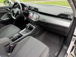 White Audi Q3 2019 in Siauliai, with an engine capacity of 1.97 L and mileage of 183 thousand km for 17200 €, photo 8 on AUTOMOTO.COM.LV