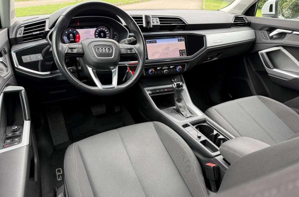 White Audi Q3 2019 in Siauliai, with an engine capacity of 1.97 L and mileage of 183 thousand km for 17200 €, photo 8 on AUTOMOTO.COM.LV