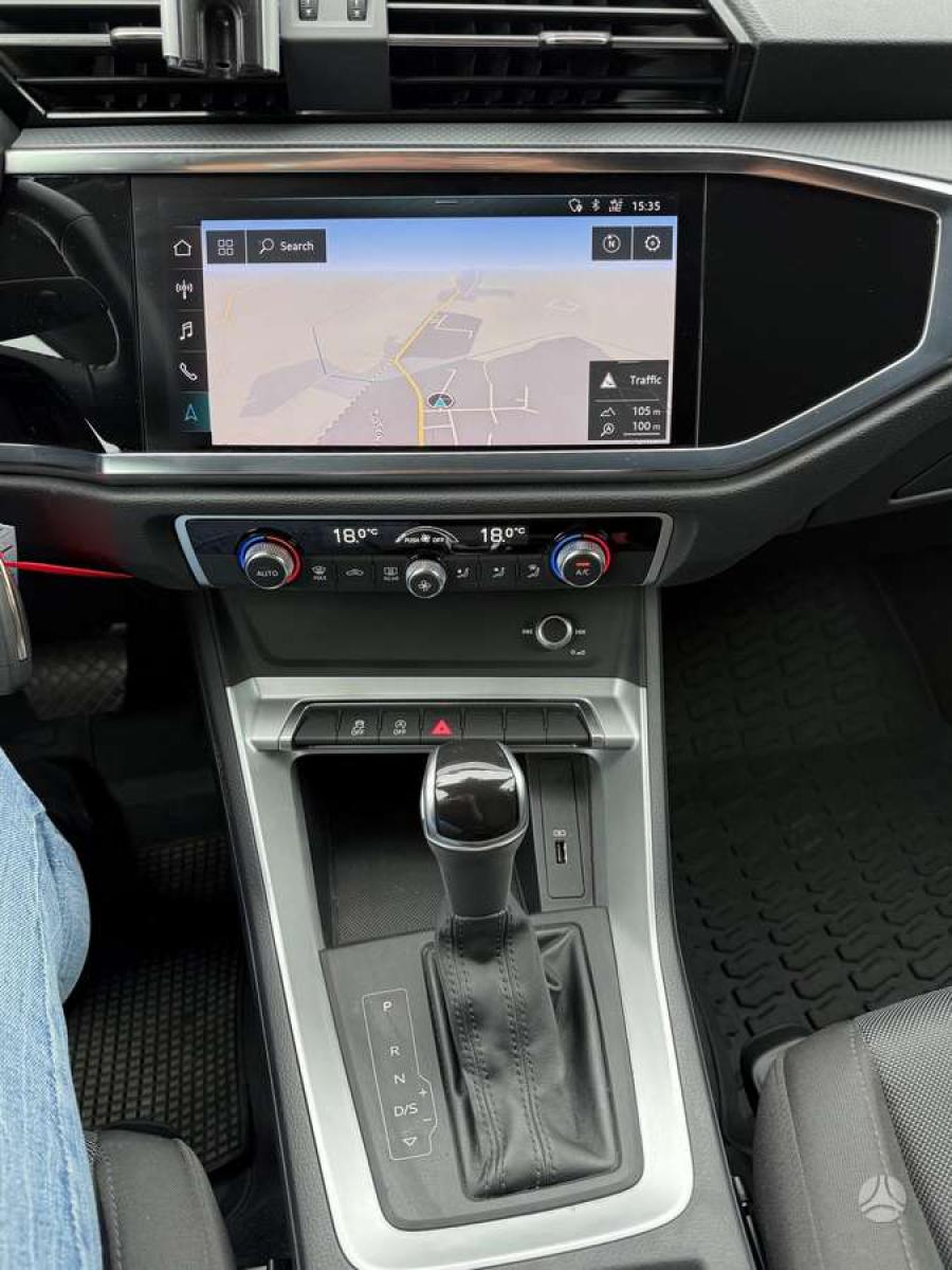 White Audi Q3 2019 in Siauliai, with an engine capacity of 1.97 L and mileage of 183 thousand km for 17200 €, photo 13 on AUTOMOTO.COM.LV