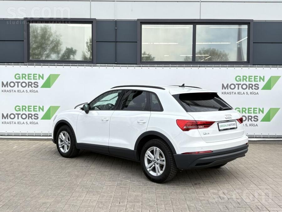 Balts Audi Q3 2020 Rīga, ar dzinēja tilpumu 1.50 L un nobraukumu 96 tūkst. km par 21500 €, foto 4 vietnē AUTOMOTO.COM.LV