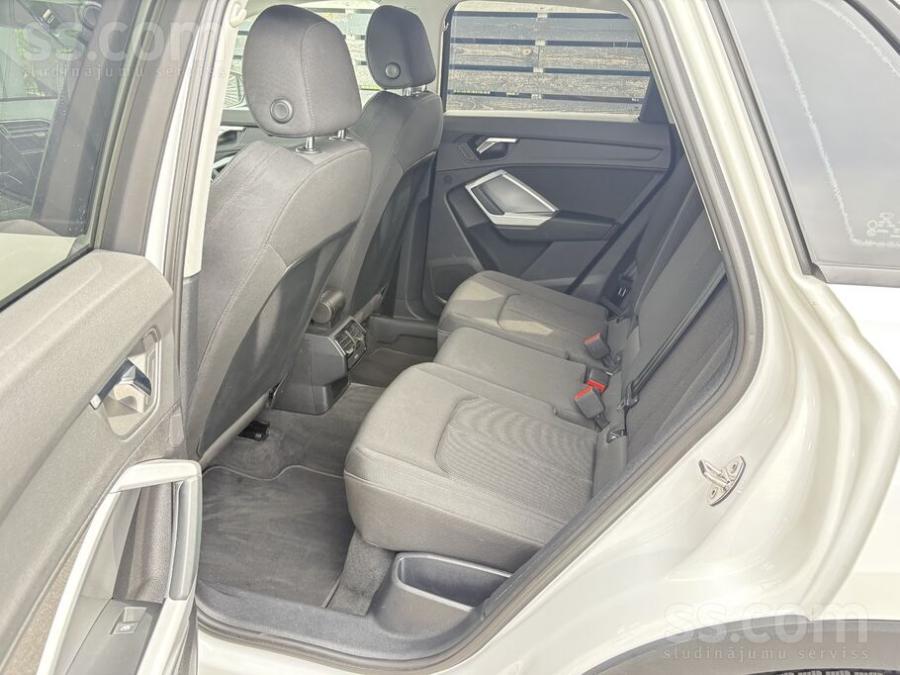 Balts Audi Q3 2020 Rīga, ar dzinēja tilpumu 1.50 L un nobraukumu 96 tūkst. km par 21500 €, foto 13 vietnē AUTOMOTO.COM.LV