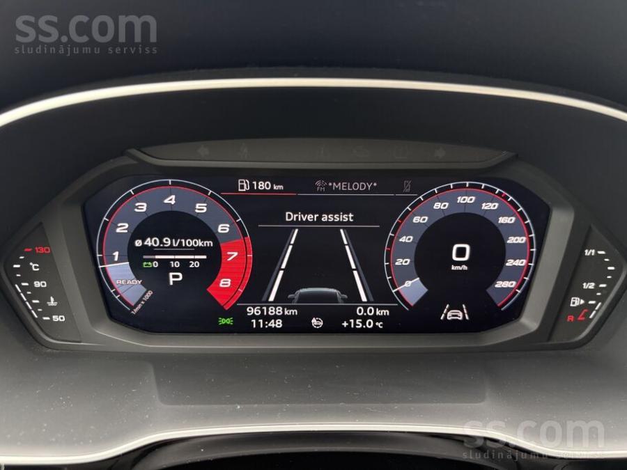 Balts Audi Q3 2020 Rīga, ar dzinēja tilpumu 1.50 L un nobraukumu 96 tūkst. km par 21500 €, foto 18 vietnē AUTOMOTO.COM.LV