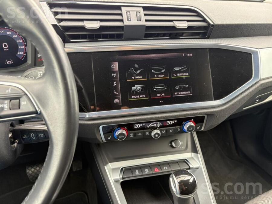 Balts Audi Q3 2020 Rīga, ar dzinēja tilpumu 1.50 L un nobraukumu 96 tūkst. km par 21500 €, foto 19 vietnē AUTOMOTO.COM.LV