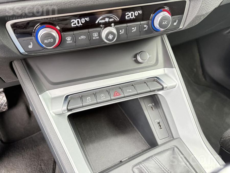 Balts Audi Q3 2020 Rīga, ar dzinēja tilpumu 1.50 L un nobraukumu 96 tūkst. km par 21500 €, foto 21 vietnē AUTOMOTO.COM.LV